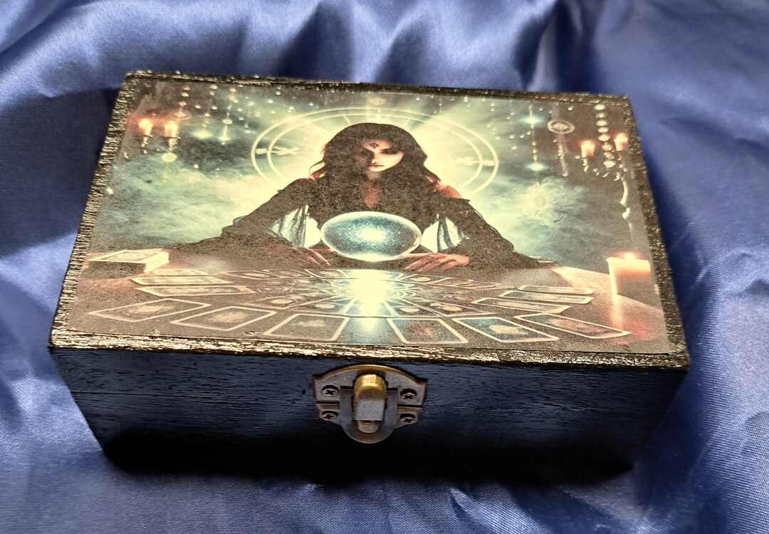 Tarot Reader and Dragon Tarot Boxes - Etsy