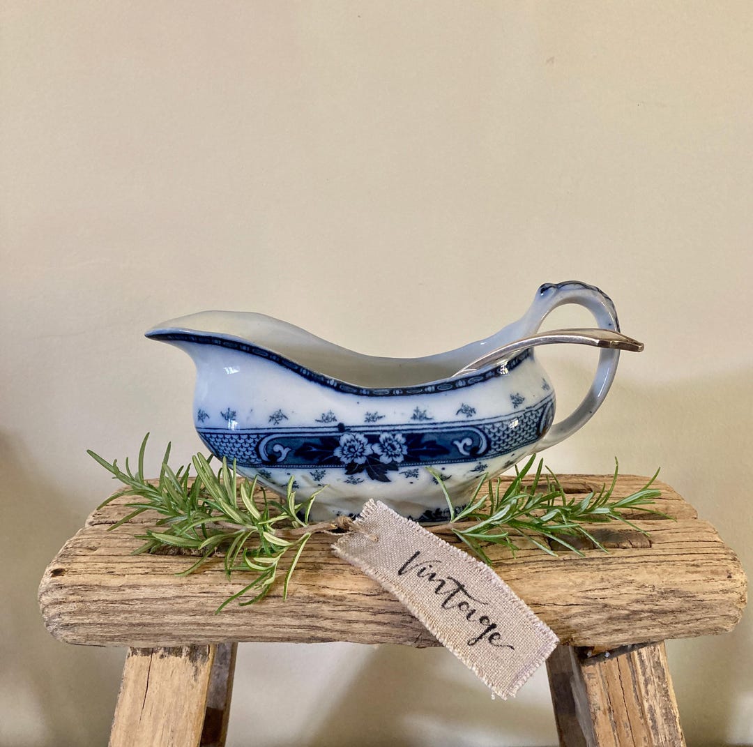 Antique Blue and White Gravy Boat, Vintage Sauce/gravy Boat, Flow Blue ...