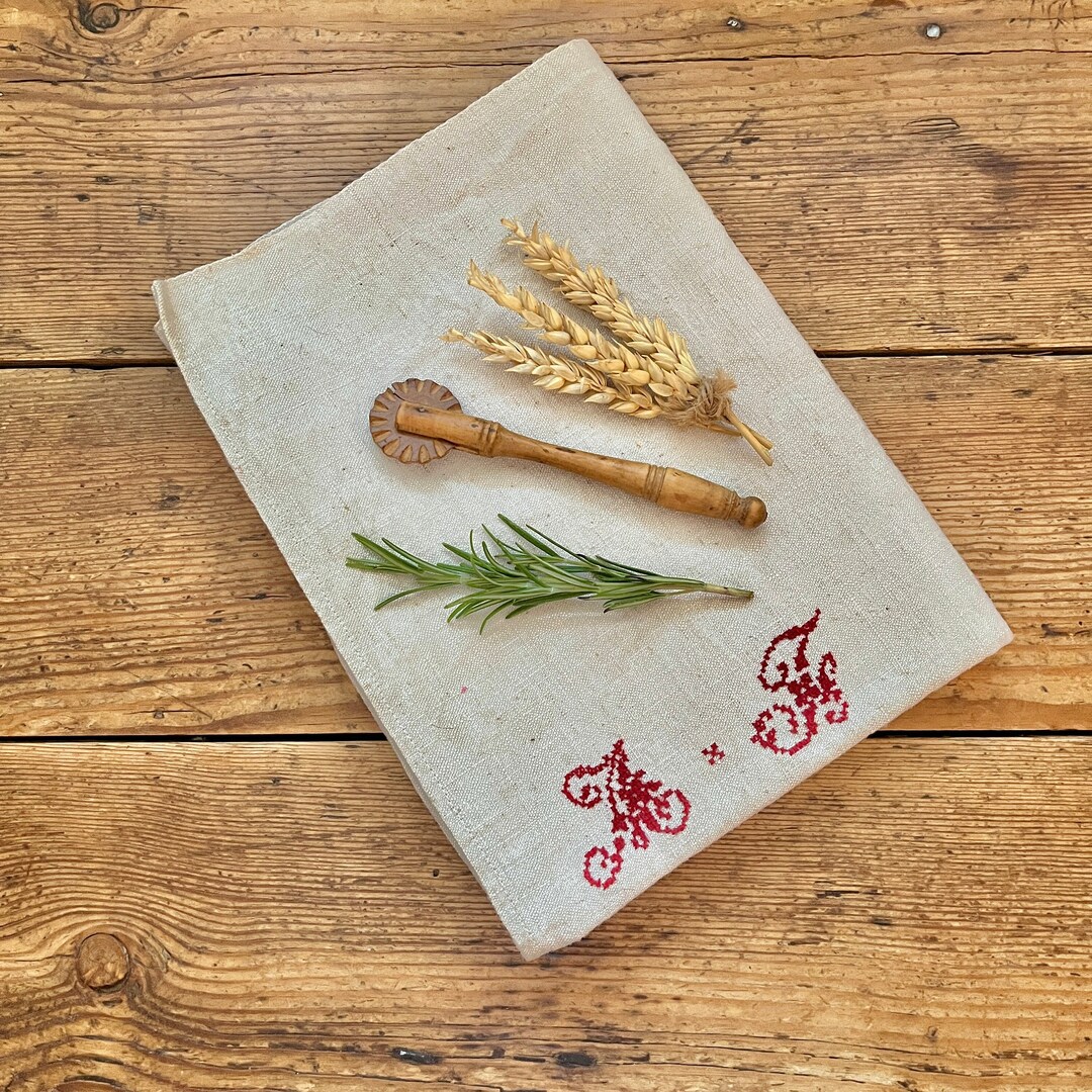 Antique Victorian Pastry Trimmer, Antique Treen, Wooden Pastry Trimmer ...