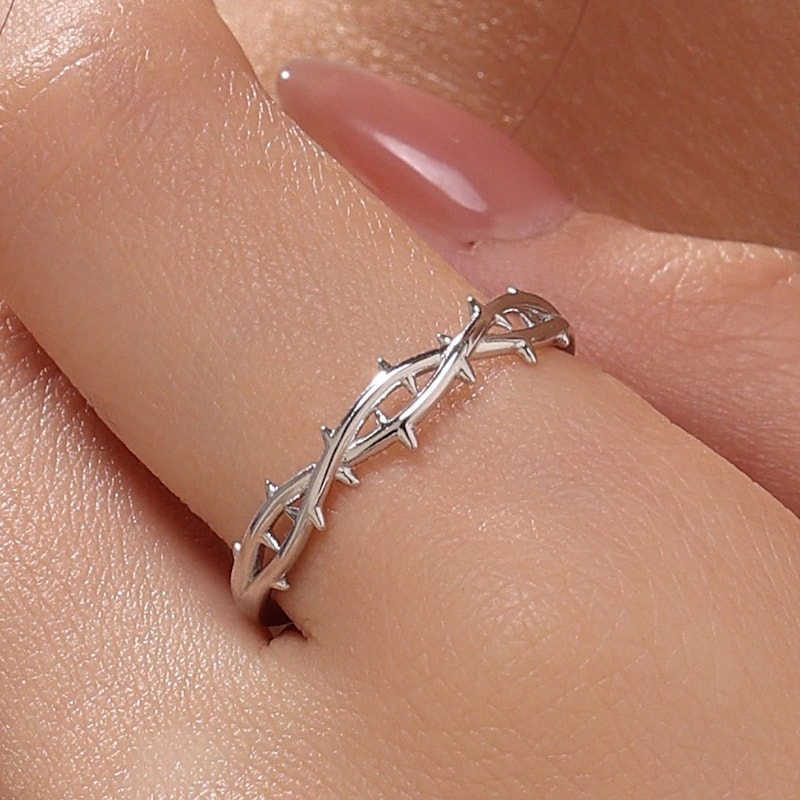 Thorn Ring - Etsy