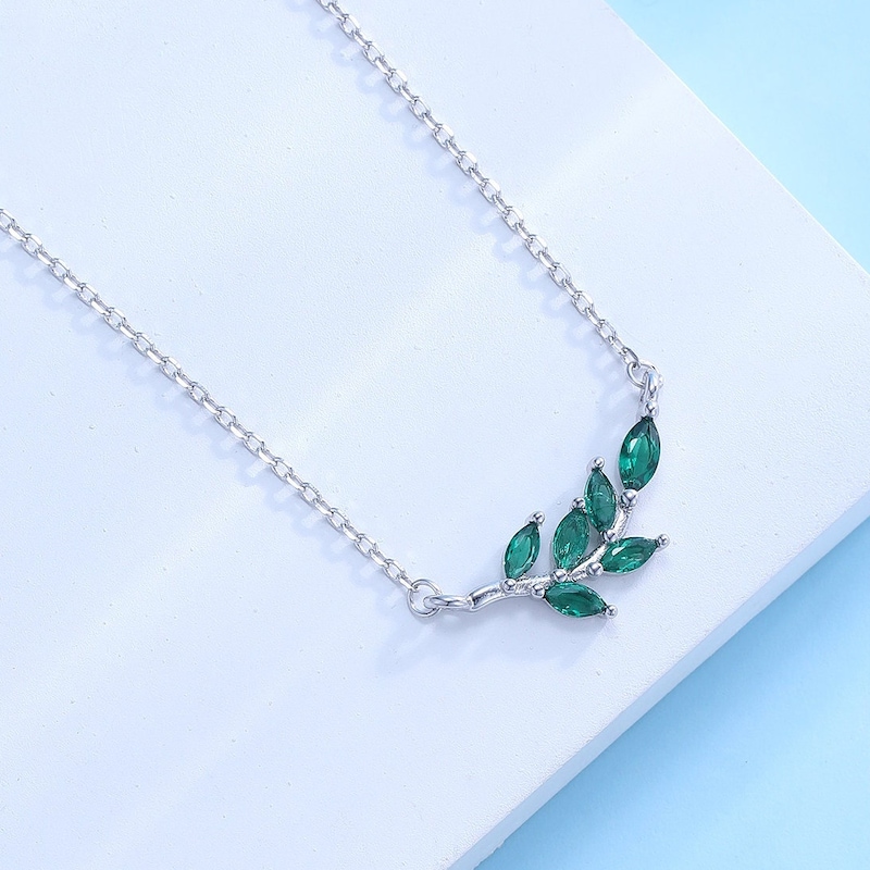 Leaf Necklace - Etsy