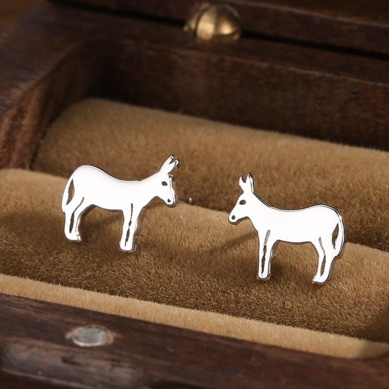 Donkey Gifts - 60+ Gift Ideas for 2025