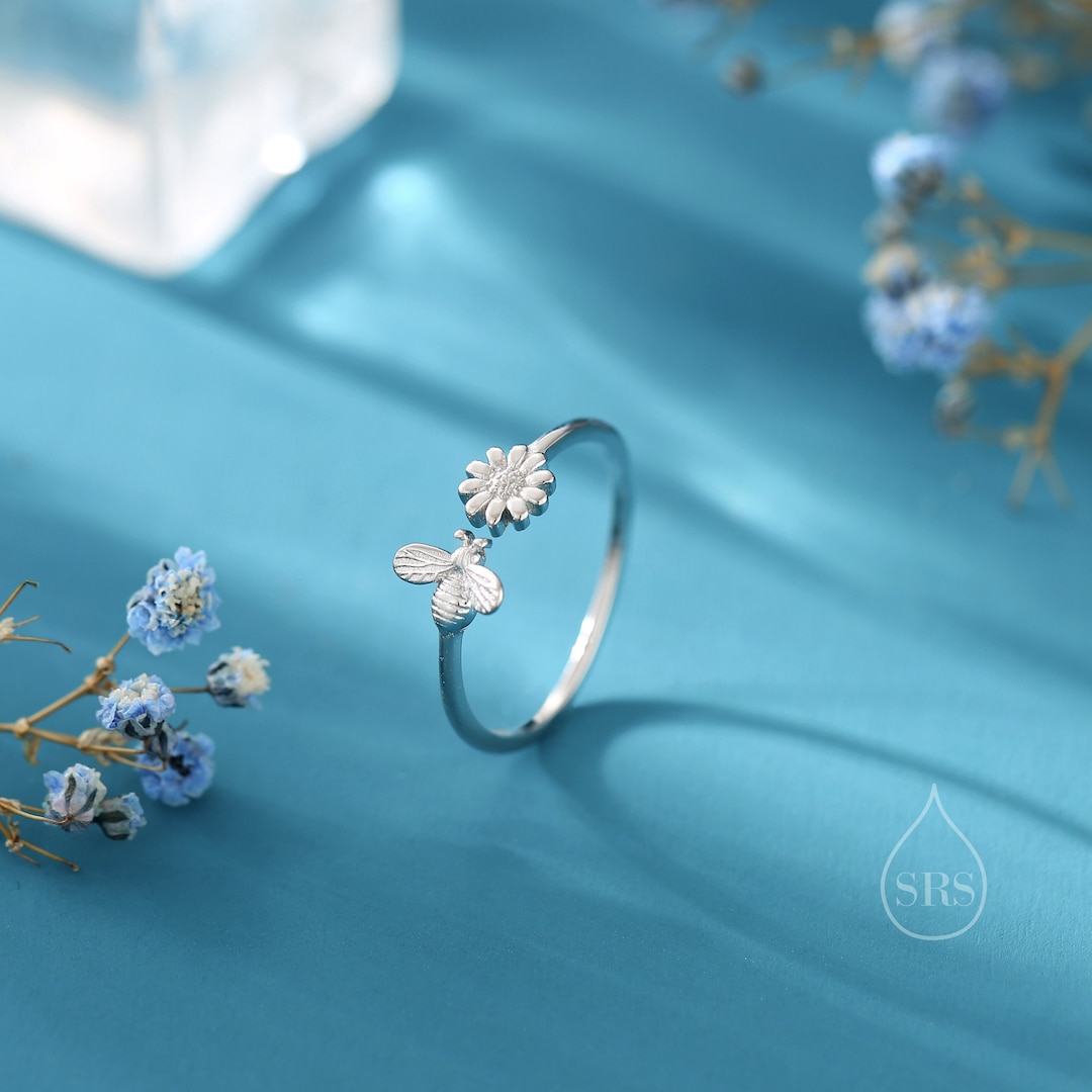 Bumble Bee and Daisy Ring in Sterling Silver, Adjustable Size, Bee and ...