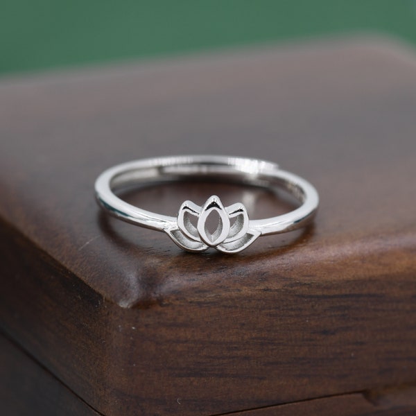 Lotus Ring - Etsy