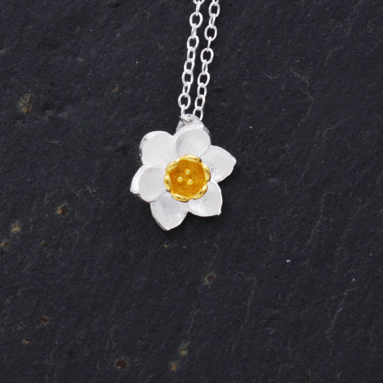 Sterling Silver Tiny Little Daffodil Flower Blossom Pendant - Etsy UK