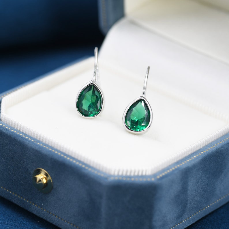 Sterling Silver Emerald Green Droplet Drop Earrings in - Etsy UK