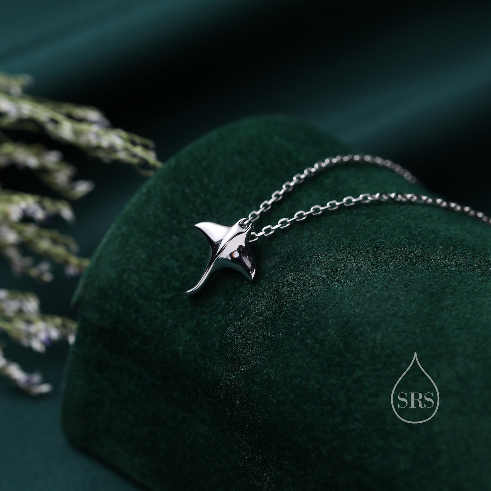 Manta Ray Pendant Necklace in Sterling Silver Ray Fish - Etsy