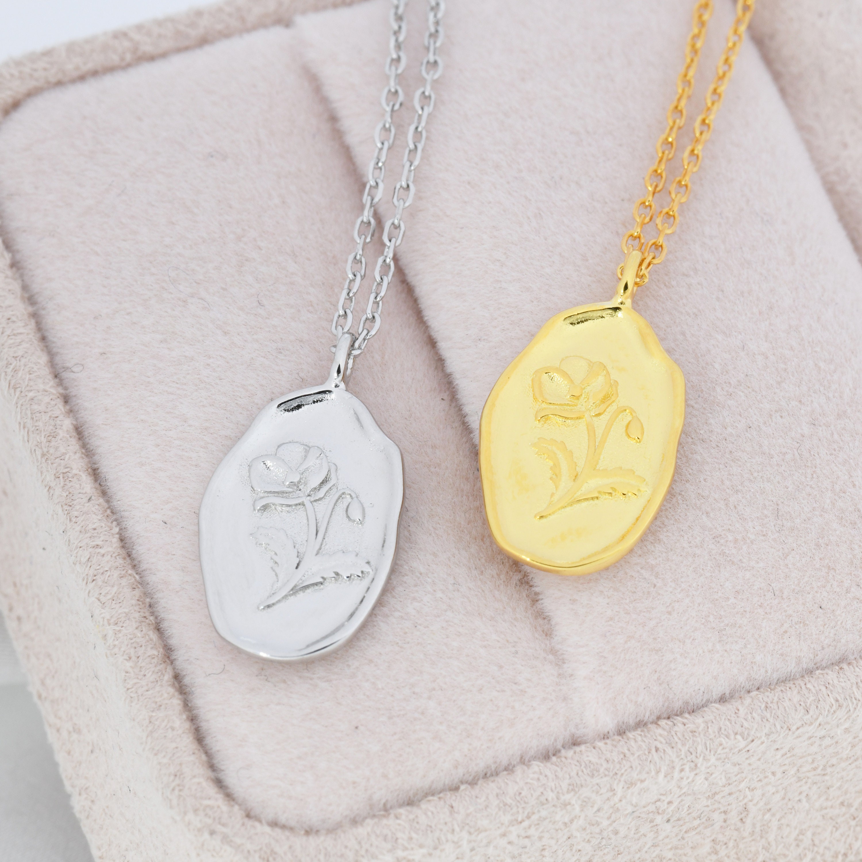 Poppy Flower Oval Pendant Necklace in Sterling Silver Silver - Etsy UK