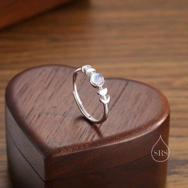 Dainty Rings Moon Phases - Etsy UK