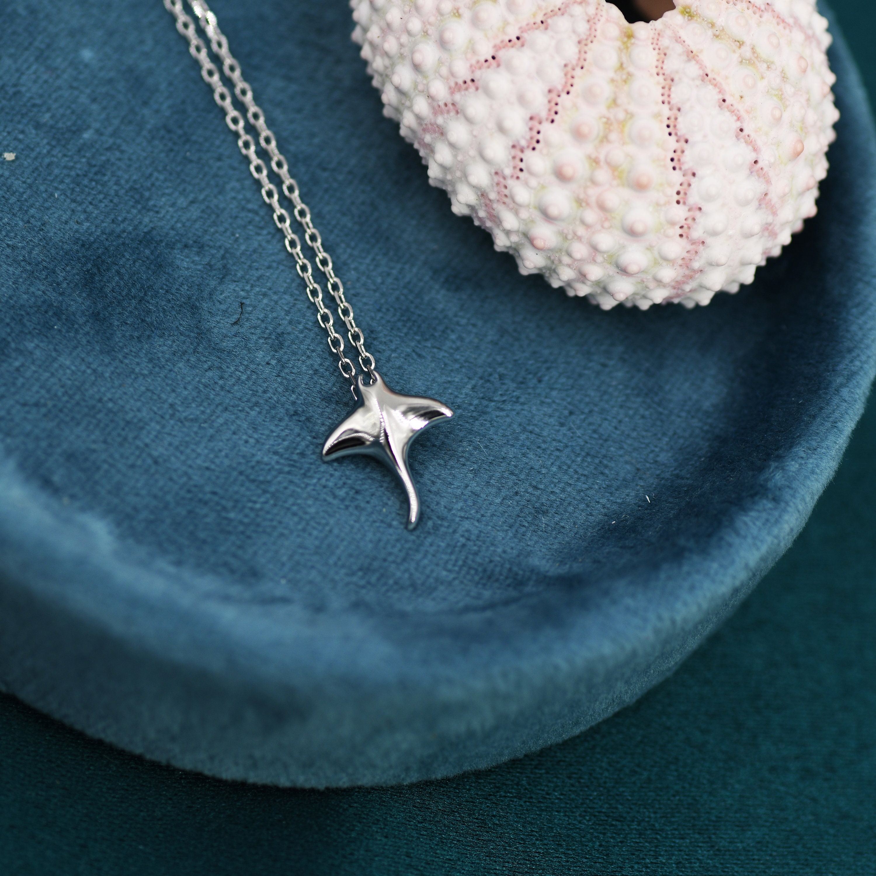 Manta Ray Pendant Necklace in Sterling Silver Ray Fish - Etsy UK