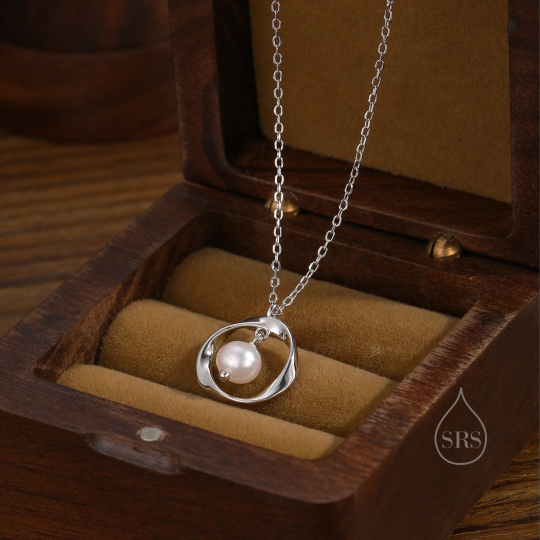 Genuine Freshwater Pearl and Mobius Circle Pendant Necklace in Sterling ...