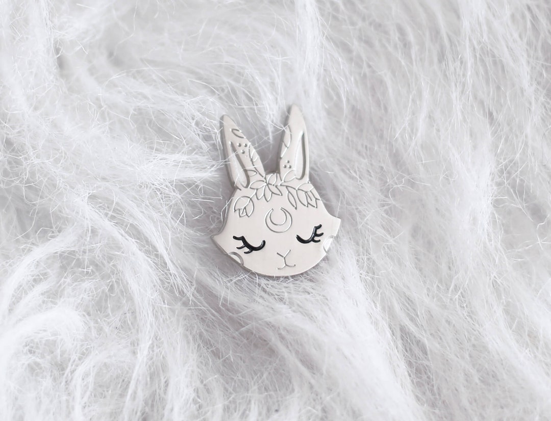 Pins Rabbit - Silver Brooch - Enamel Pin Silver Metal - Birthday Gift ...