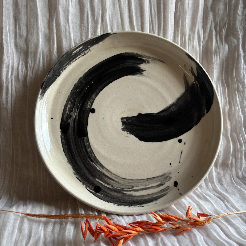 Black Spot Plates - Etsy UK
