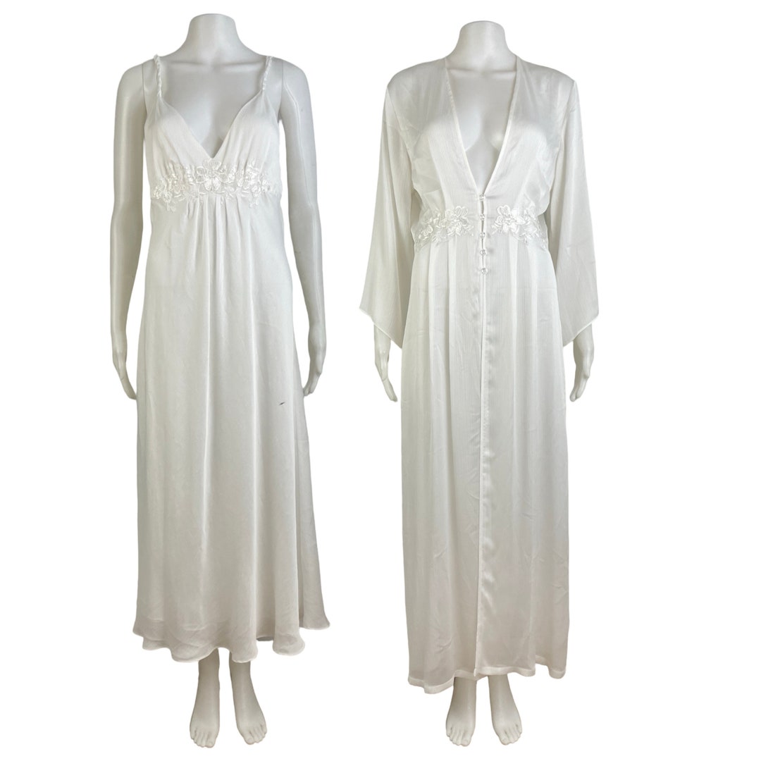 Vintage Oscar De La Renta Lingerie Set Size Small | 1990s White Floral Embroidered Nightgown ...