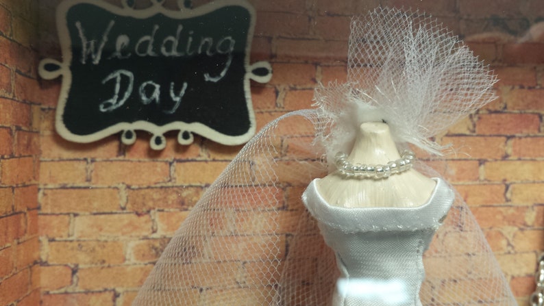 Miniature Wedding Roombox, Shadow Box, Perfect Romantic Gift, Diorama ...