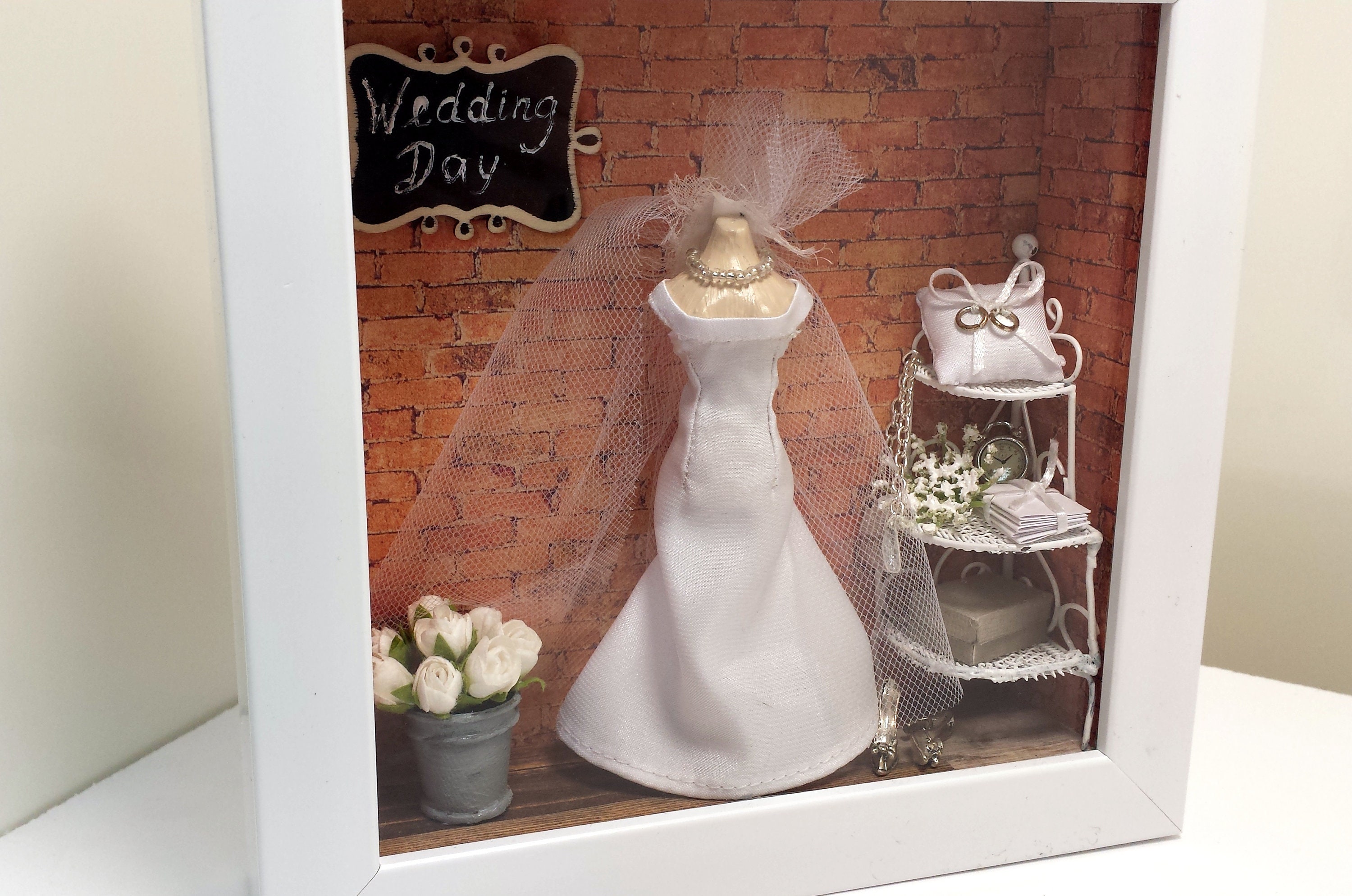 Miniature Wedding Roombox, Shadow Box, Perfect Romantic Gift, Diorama ...