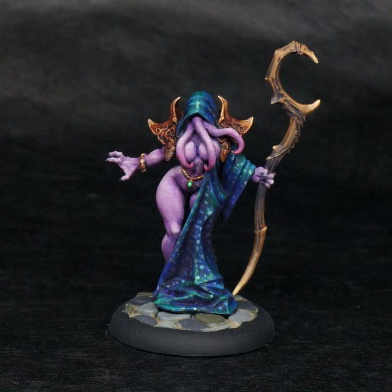 Slithis the Enchantress - Mind Flayer Pinup - Artisan Guild - Dungeons ...
