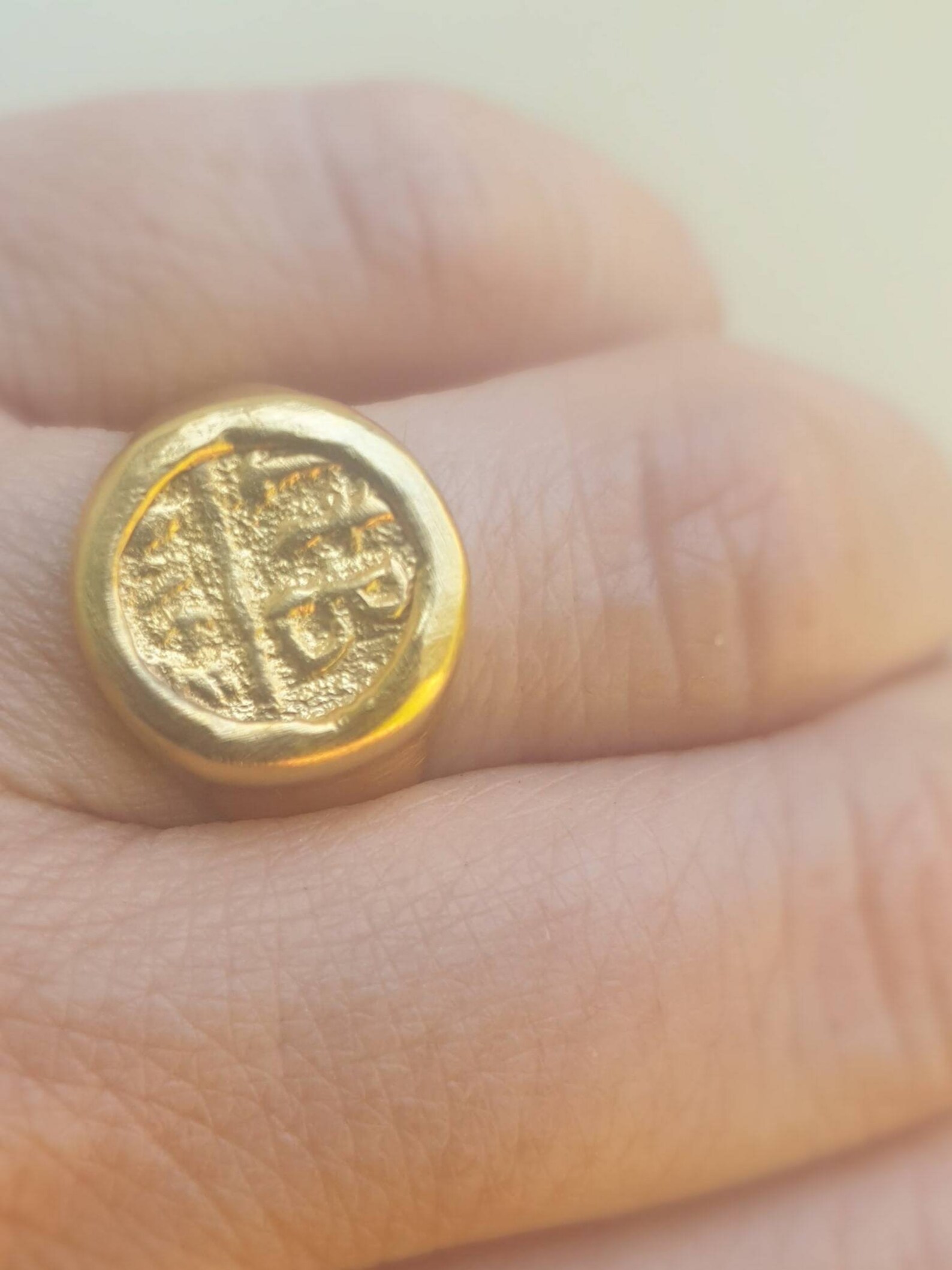 Gold Signet Ring. Coin Gold Seal Ring. Stamp Ring. Signet Coin - Etsy