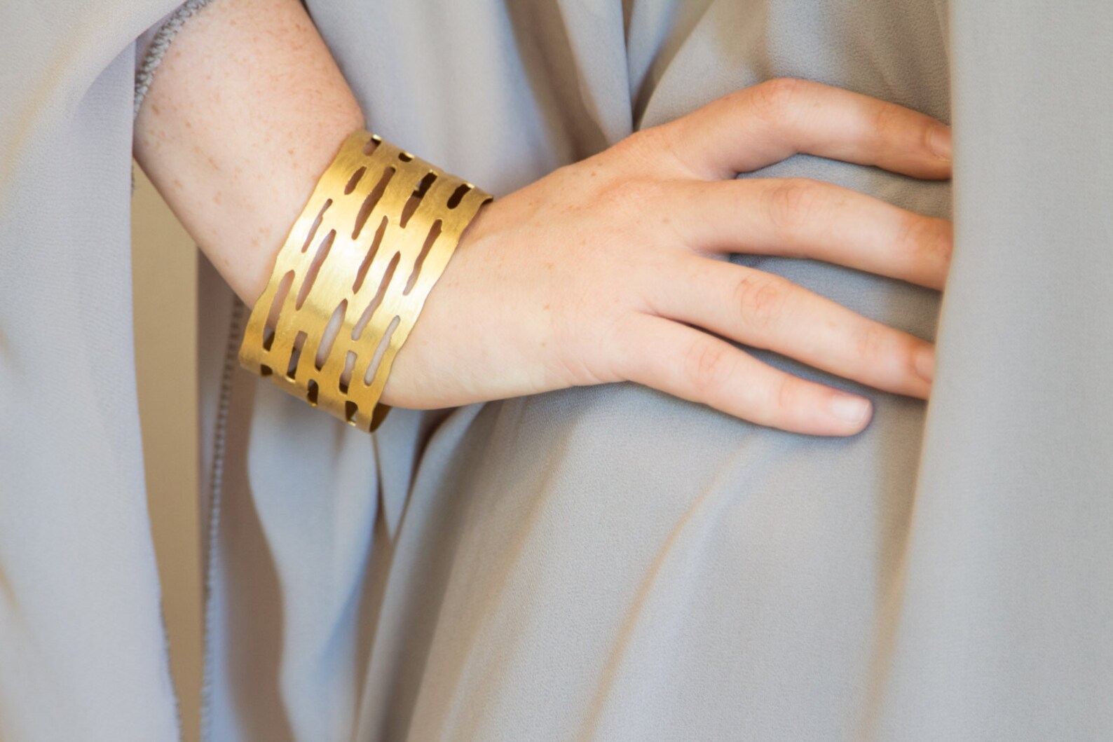 Hammered Gold Bangle Bracelet Gold Statement Bracelet Cuf. - Etsy