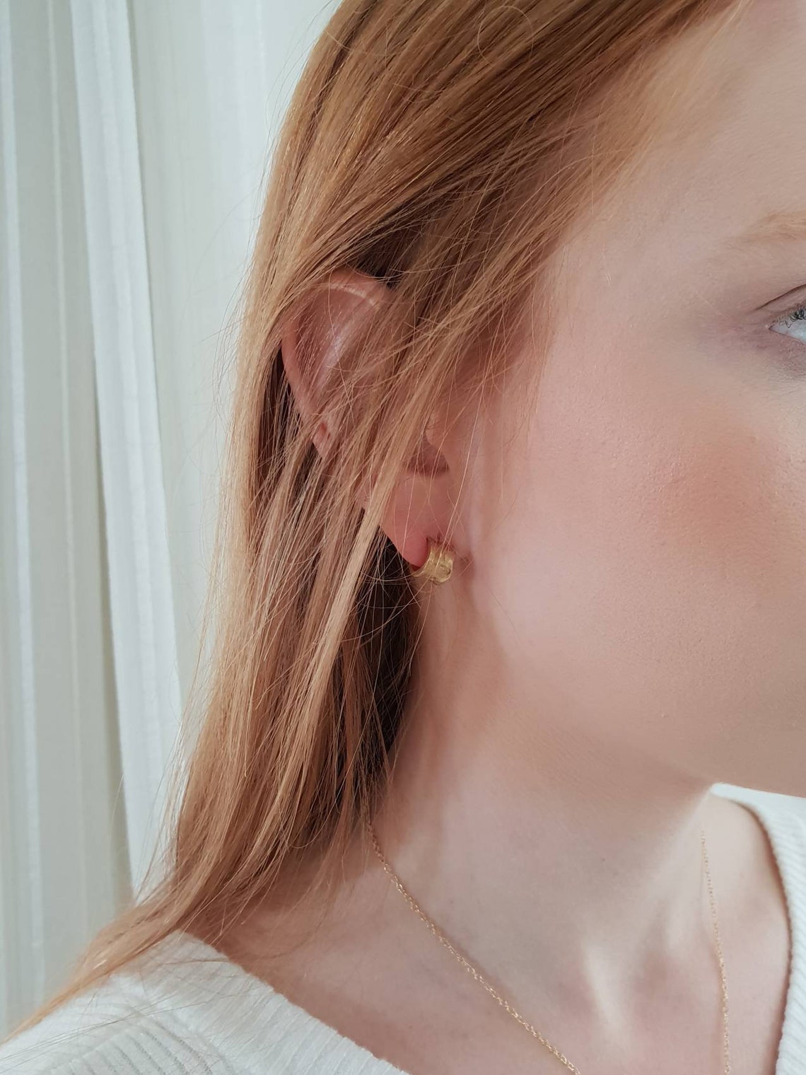 Small Gold Hoop Earrings. Delicate Small Stud Earrings. - Etsy Israel