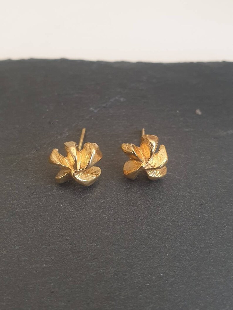 Gold Flower Stud Earrings. Small Organic Flower Earrings. - Etsy