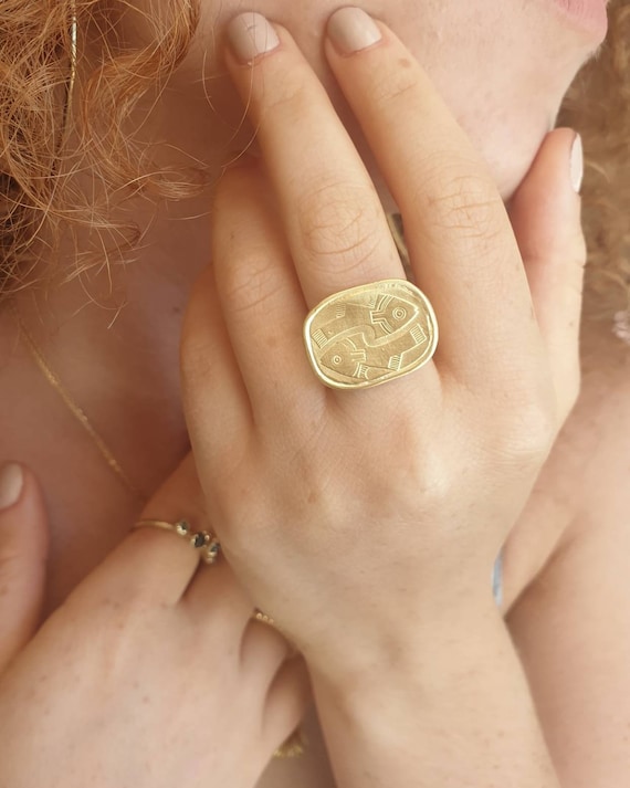 Gold Fish Signet Ring. Coin Gold Fish Ring. Pisces Ring. Fish | Etsy