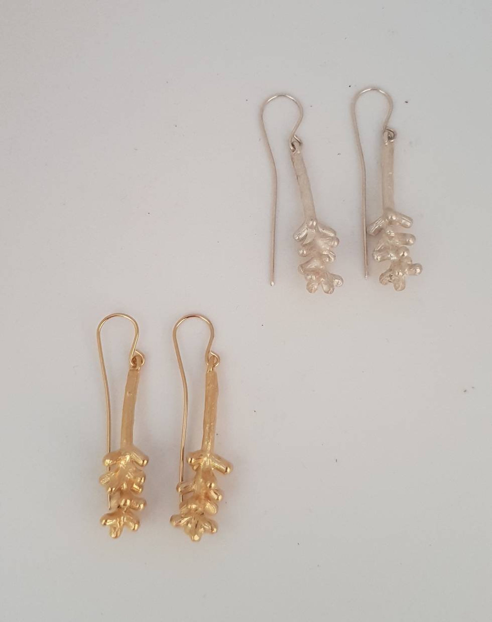 Silver branch earrings. Twig earrings. Woodland earrings. | Etsy