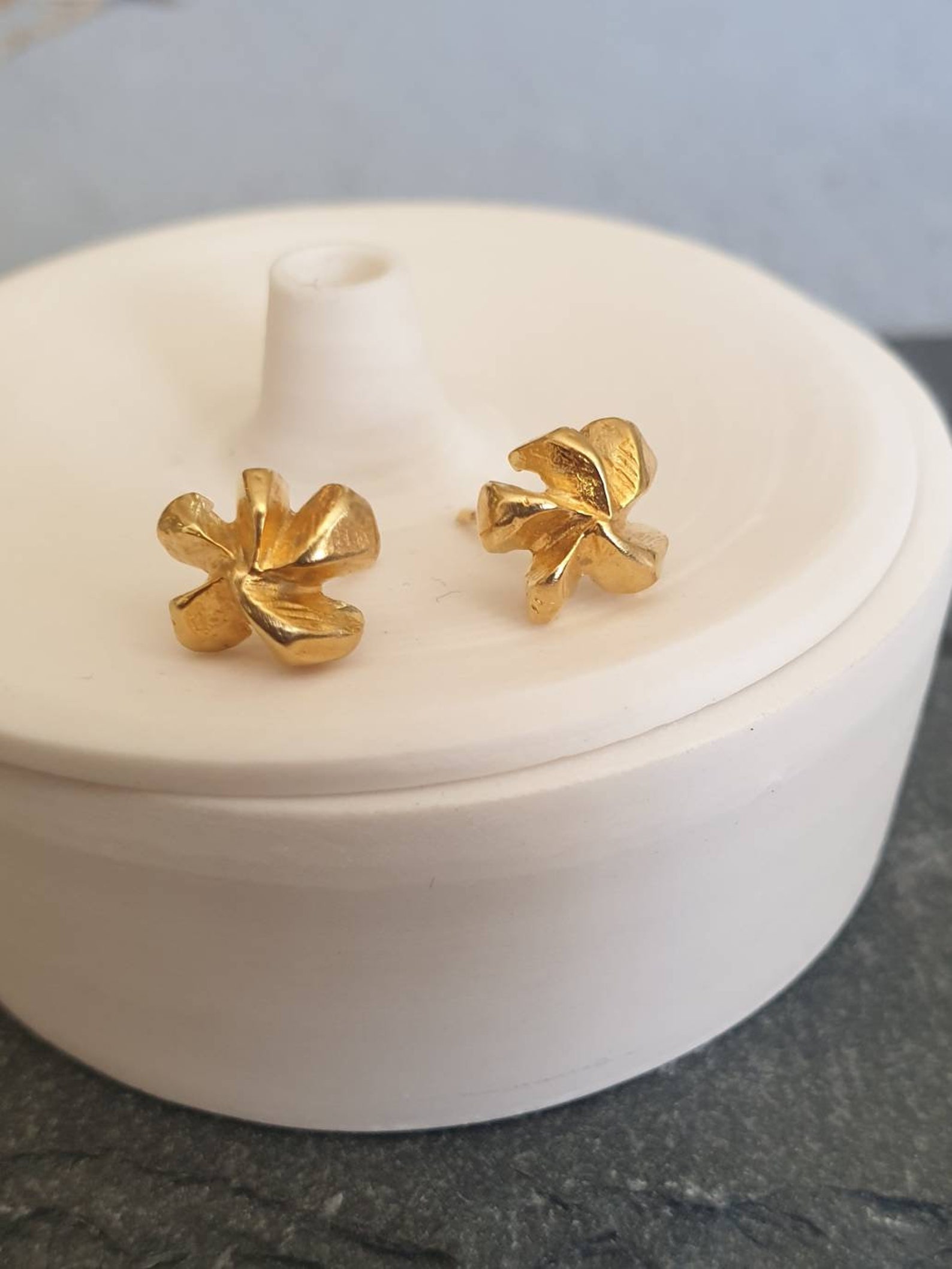 Gold Flower Stud Earrings. Small Organic Flower Earrings. - Etsy