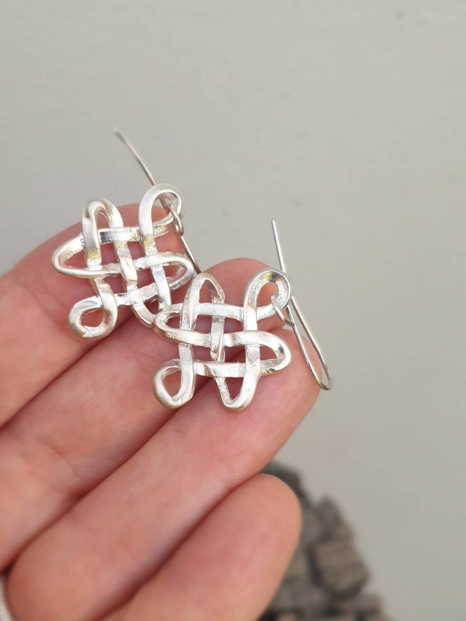 Eternity knot sterling silver earrings. Endless knot signal | Etsy