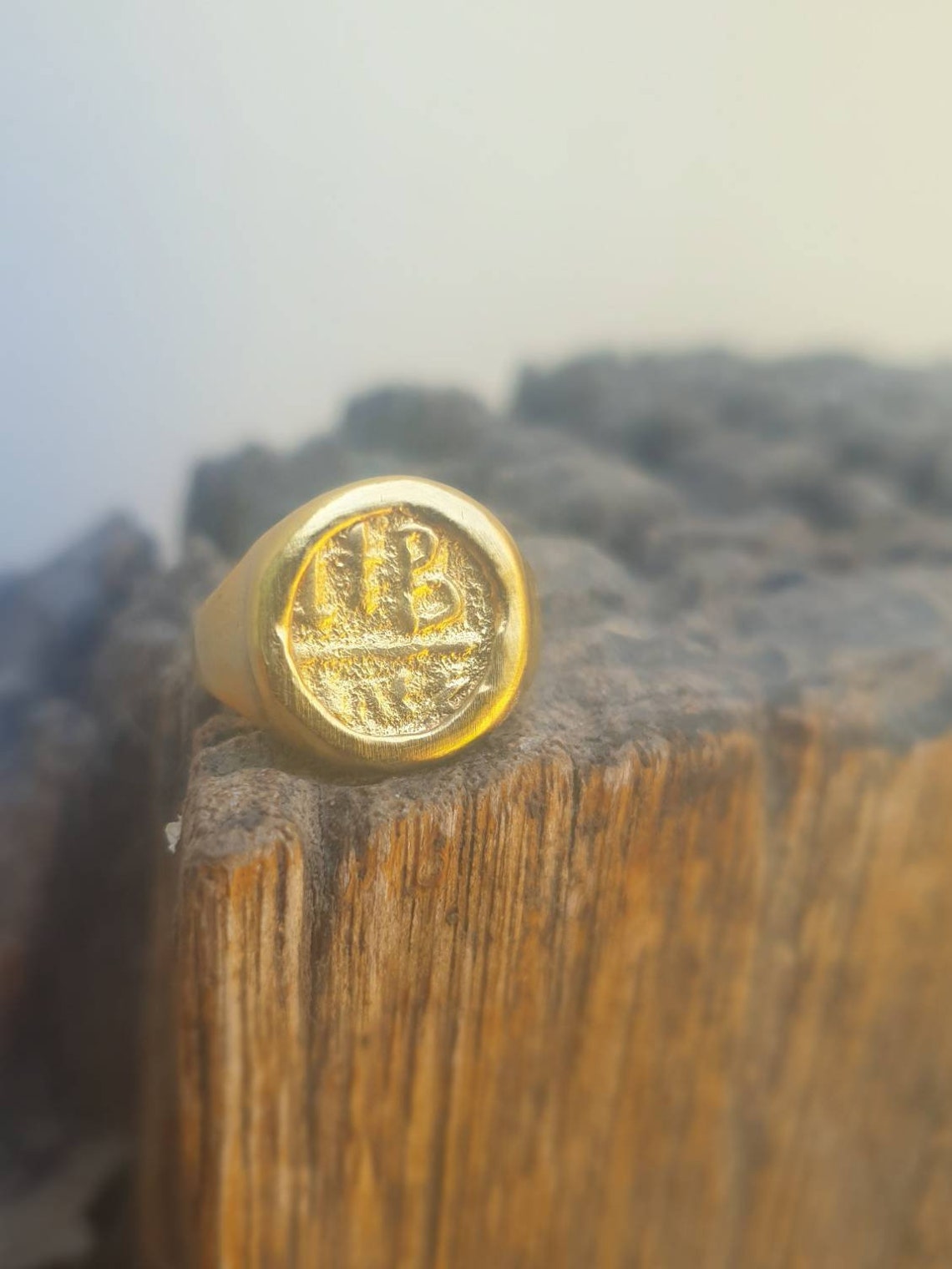 Gold Signet Ring. Coin Gold Seal Ring. Stamp Ring. Signet Coin - Etsy