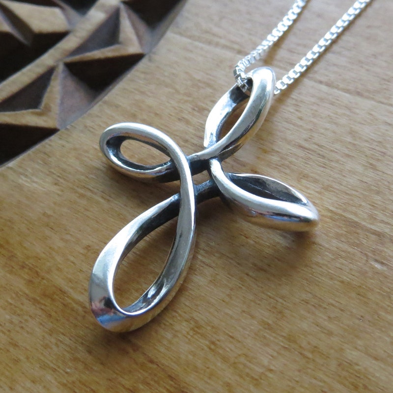 Infinity Cross Necklace - Etsy