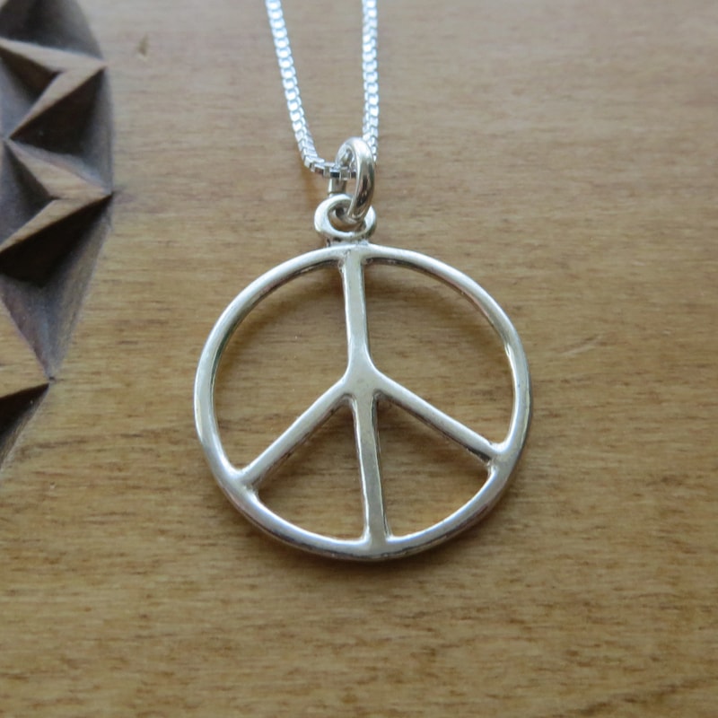 Peace Sign Necklace - Etsy