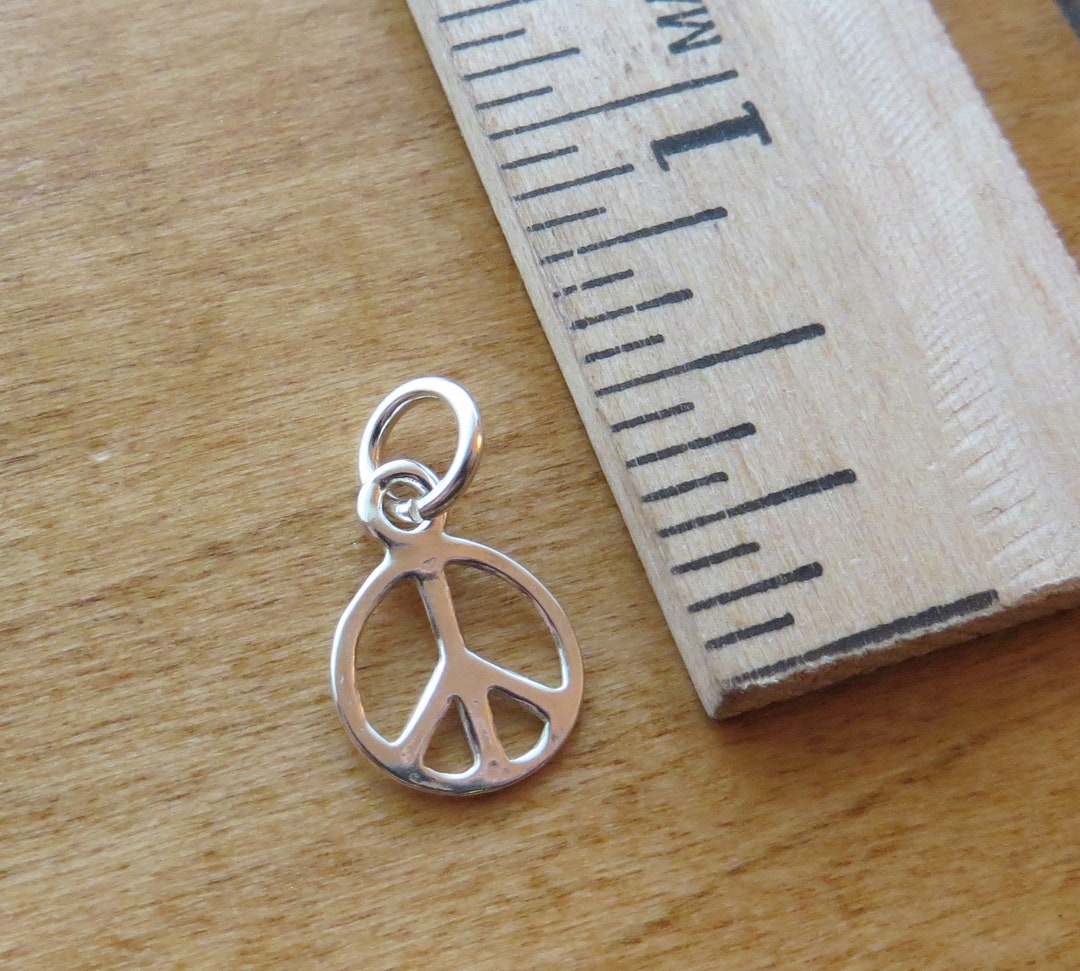 Solid 925 Sterling Silver Very Tiny Classic Peace Sign 60's Charm ...