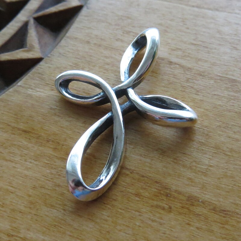 Infinity Cross Necklace - Etsy