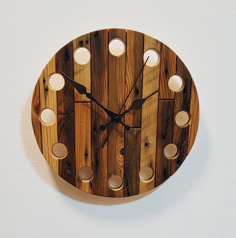 Circular Round Reclaimed Pine Wooden Wood Wall Clock 28 Cm Diameter ...
