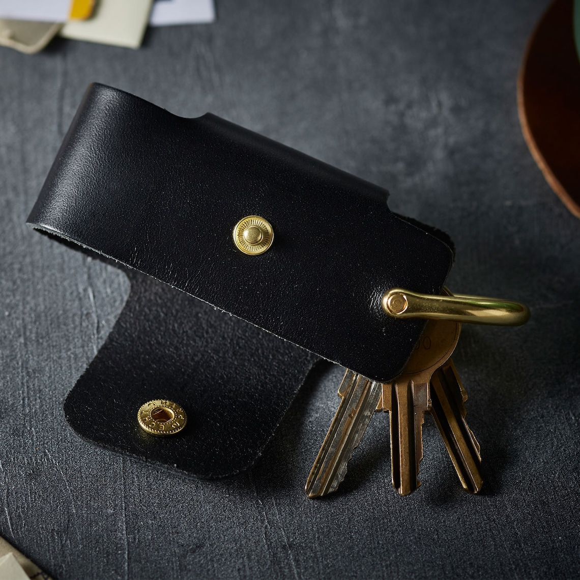 Minimalist Leather Key Case Personalised Initials / Handmade | Etsy