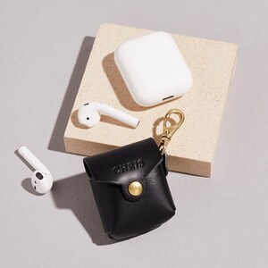 Personalized Leather AirPod Case With Brass Clasp - Etsy