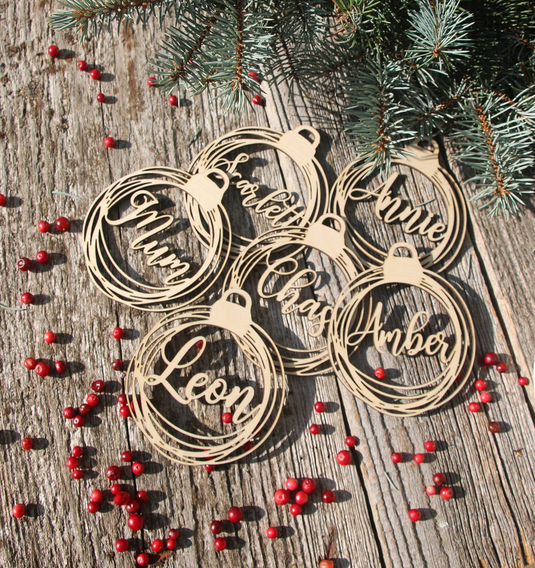 Custom Christmas Baubles Personalized CHRISTMAS Pendants in Wood ...