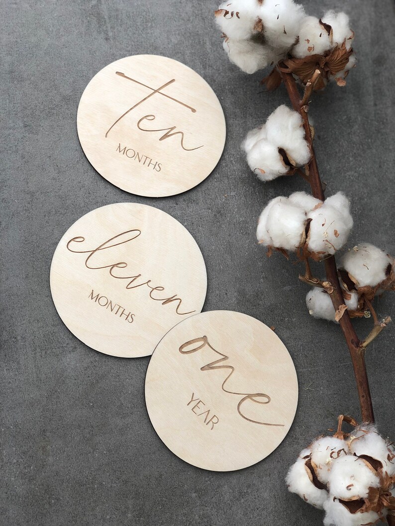 Baby Milestone Cards Wooden Milestone Signs Monthly Photos | Etsy