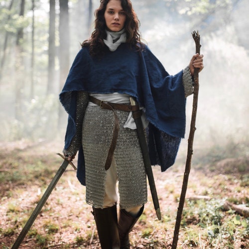 Knight's Cape Medieval Linen Cloak - Etsy