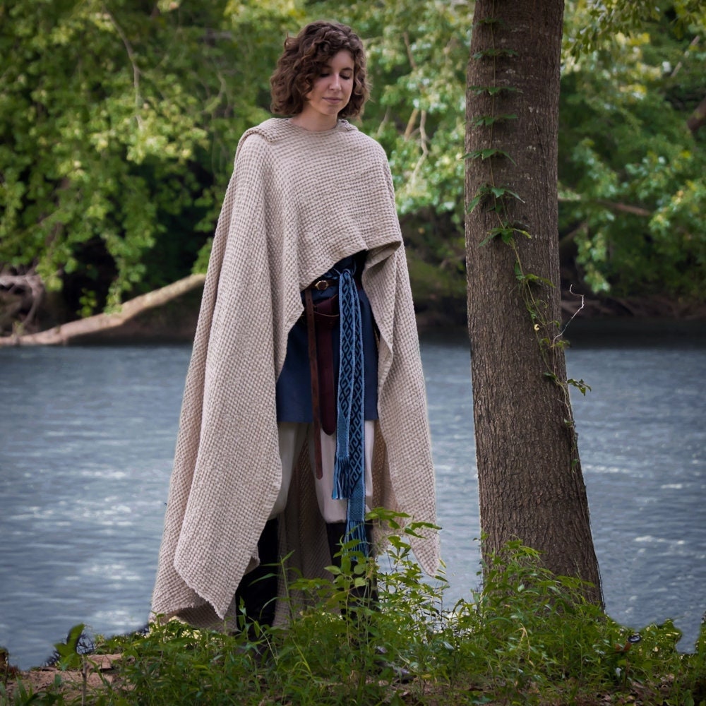 Nomad Cloak Medieval & Fantasy Hooded Cape | Etsy Canada