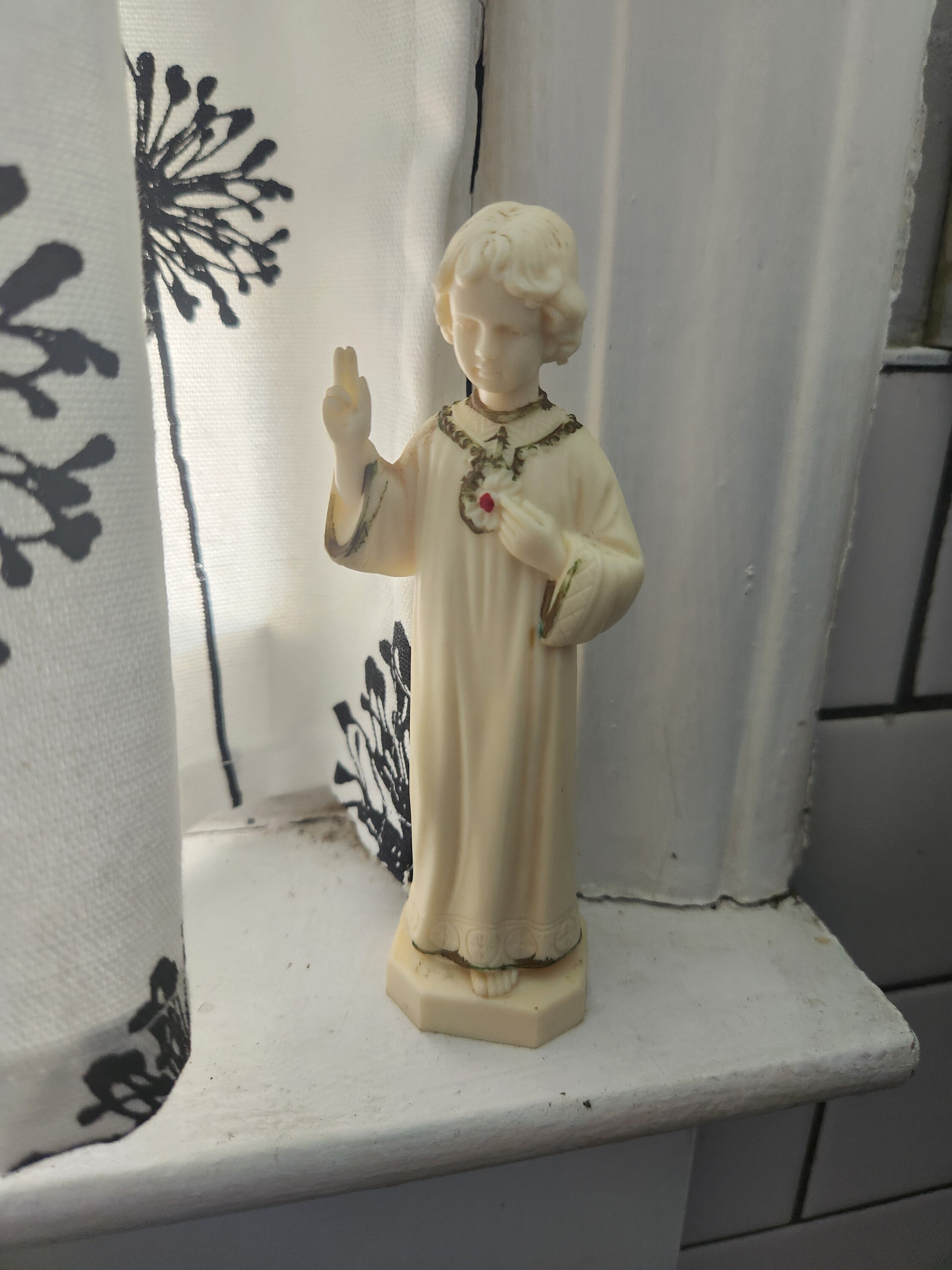 Divine Child Statue....midcentury...hard Plastic...sacred Heart - Etsy