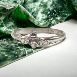 Dainty Bee Ring, Handmade in USA, 925 Sterling Silver, Honey Bee - Etsy