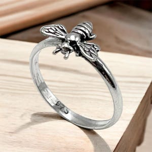 Sterling Silver Bee Ring – Dainty Band, Made in USA, 925 Jewelry - Etsy