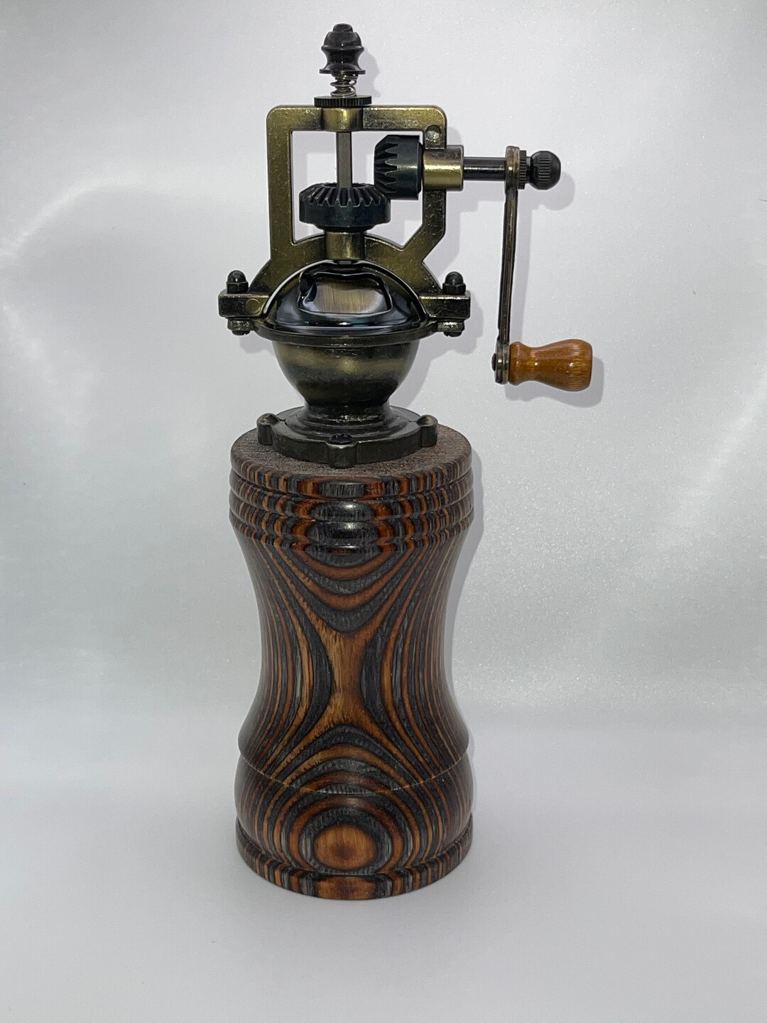 Old Fashioned Pepper Grinder #BNGY - Etsy
