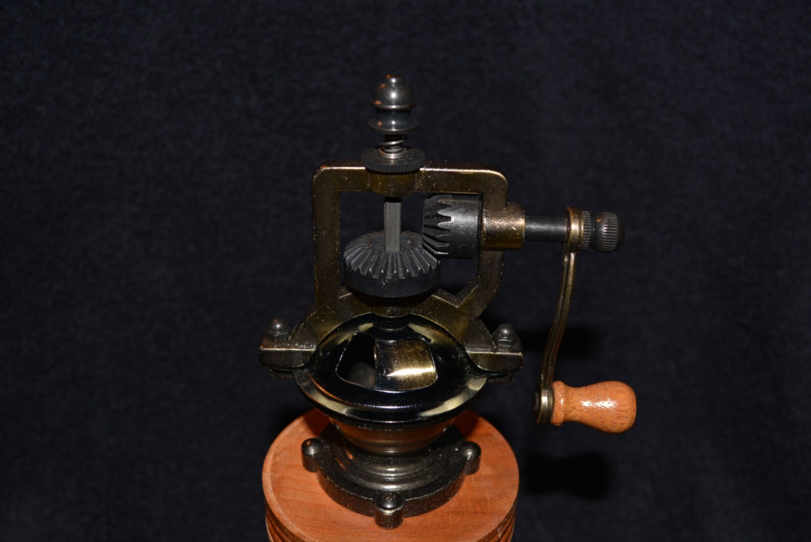 Beautiful Handmade American Cherry Old Fashion Pepper Grinder - Etsy