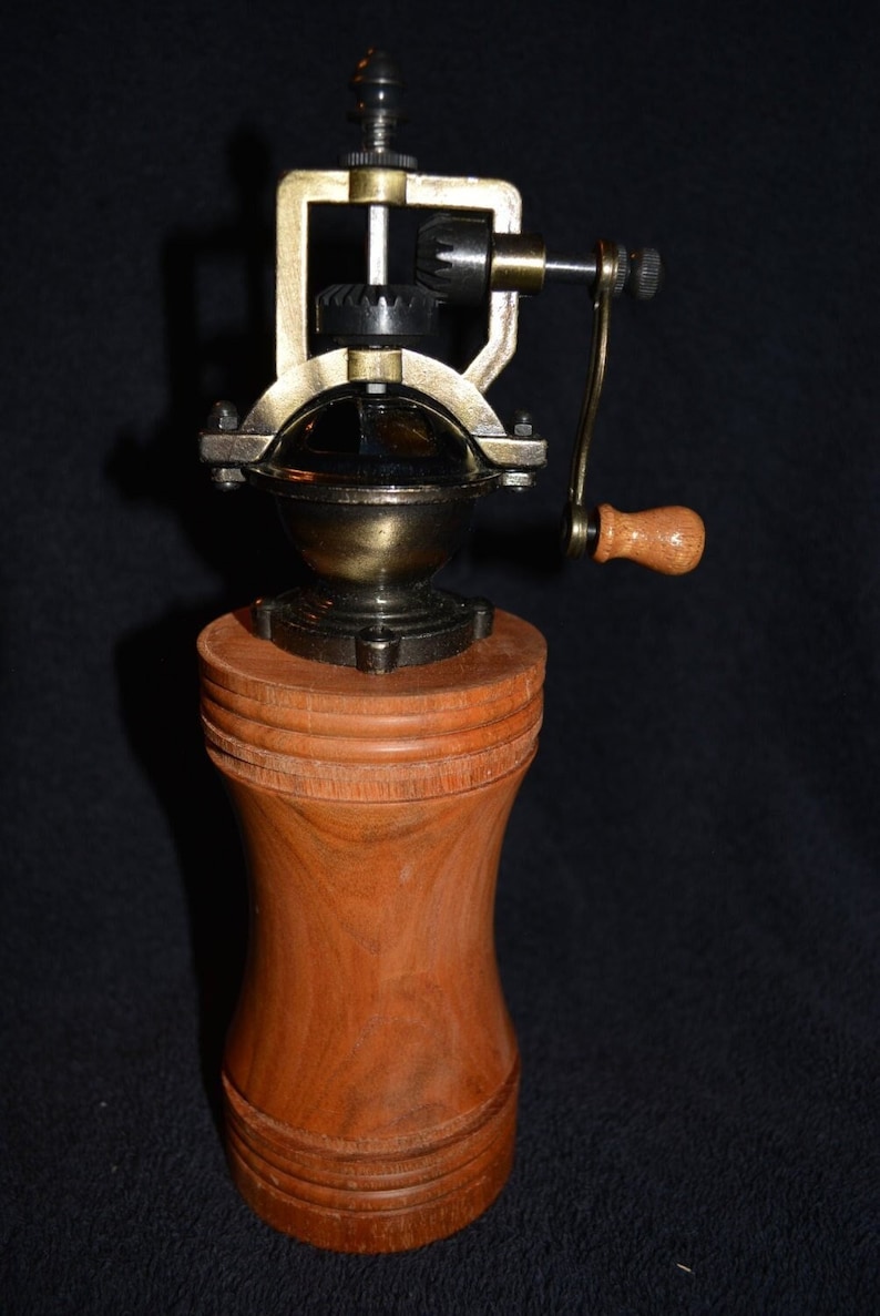 Beautiful Handmade American Cherry Old Fashion Pepper Grinder - Etsy
