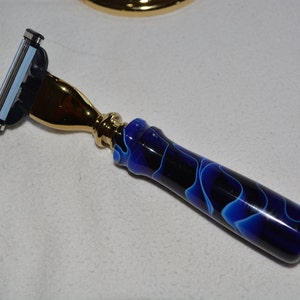 Beautiful Handmade "frozen Waters" 2 Piece Shaving Set Razor/stand ...