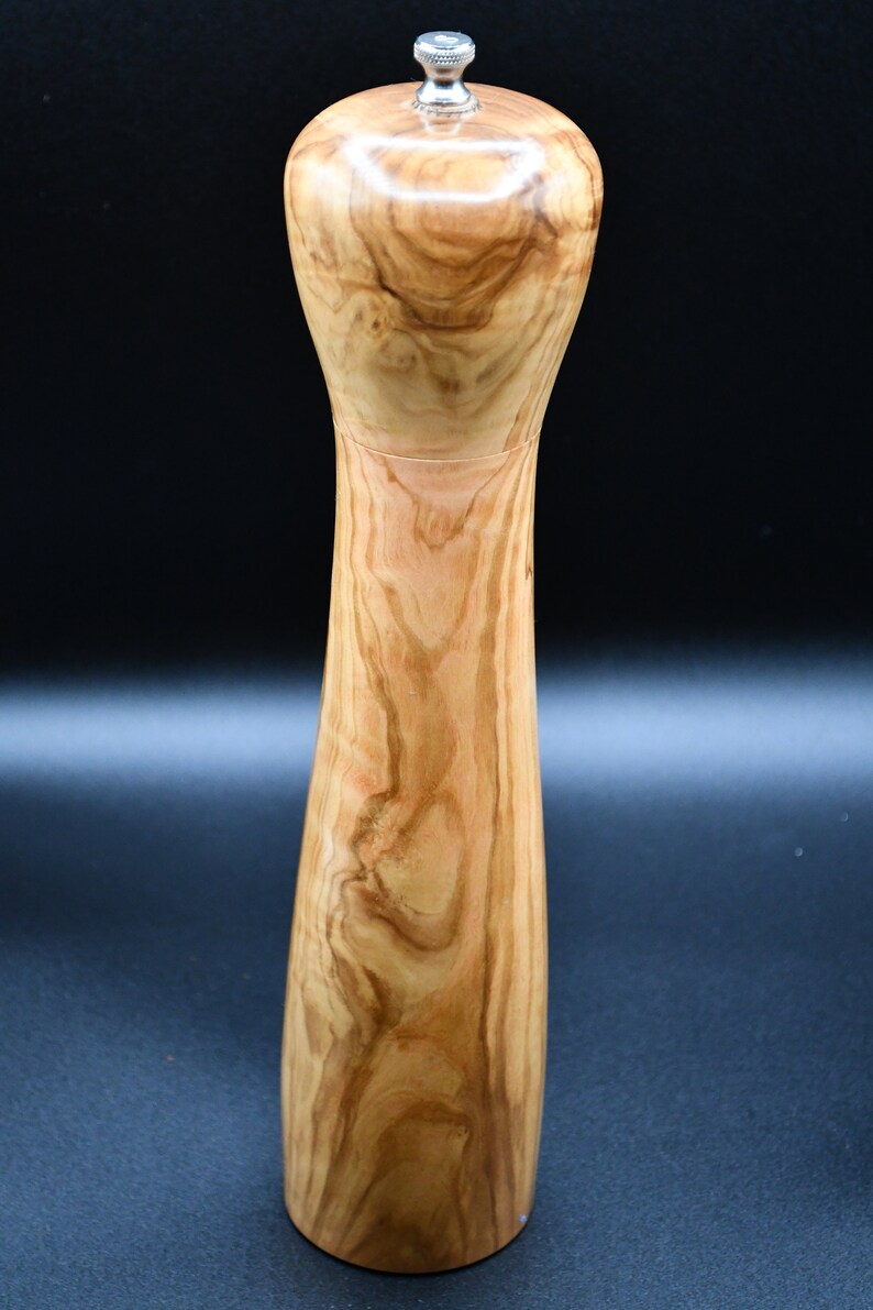 Amazing Grain Olive Wood Salt/ Pepper/ Spice Mill - Etsy