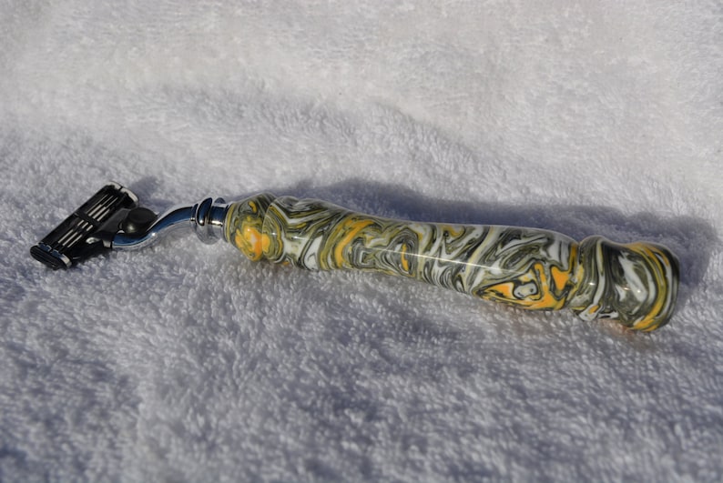 Beautiful Handmade Designer Razor "crime Scene" Mach3/venus - Etsy